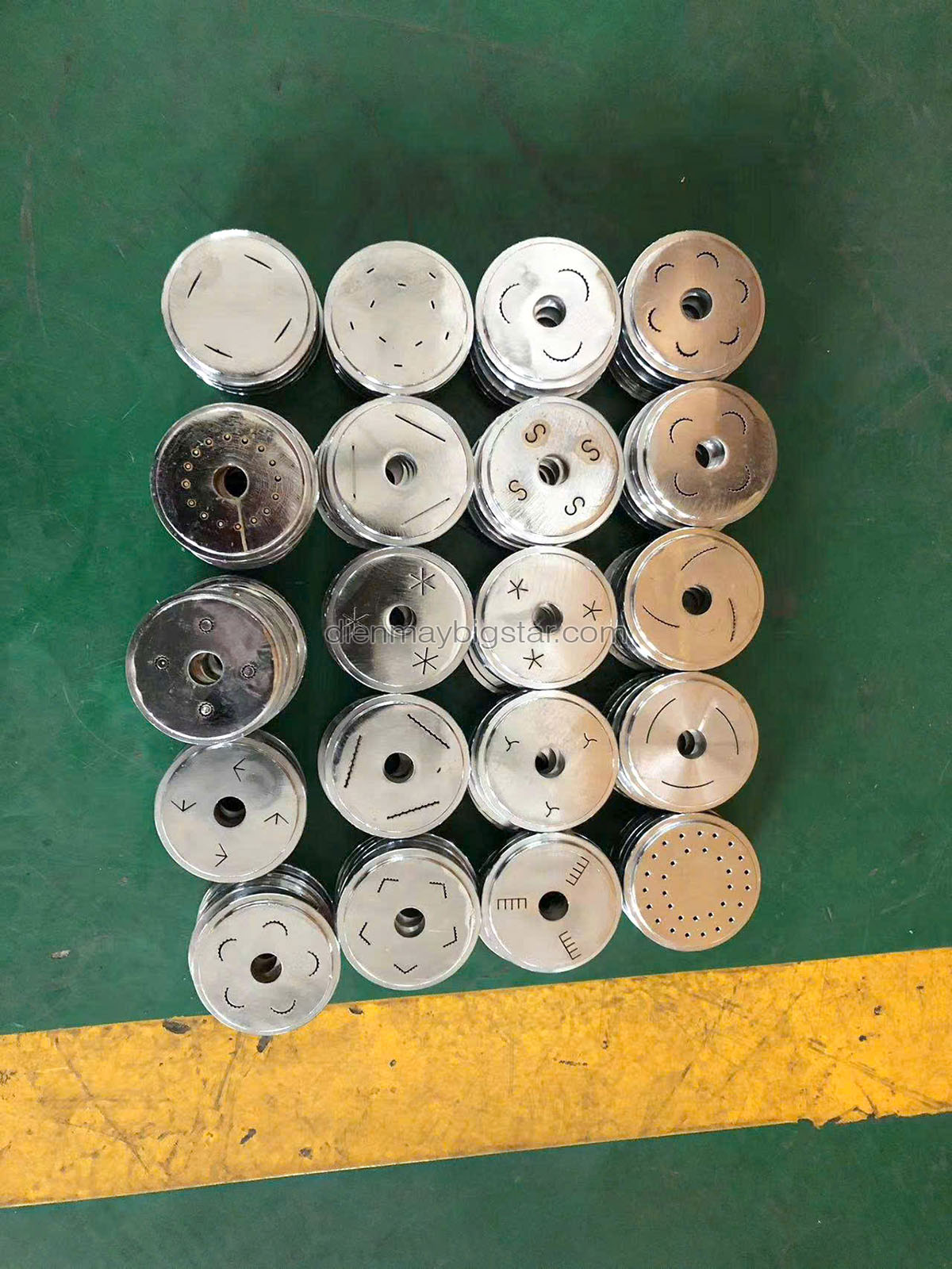 Máy làm nui đa năng BK100 hiện đại, giá rẻ